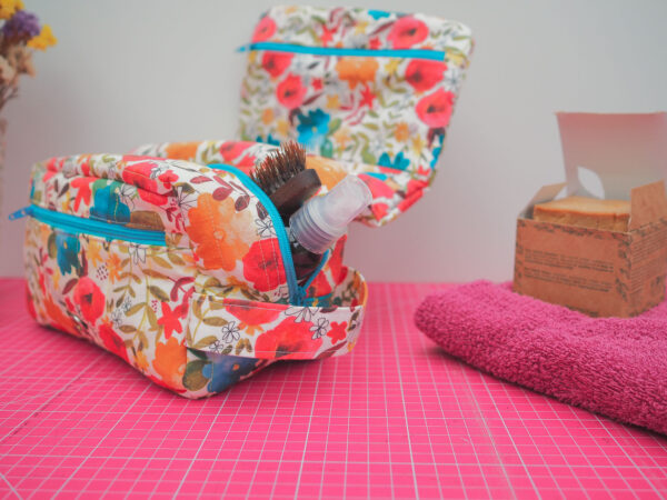 J'ai cousu la trousse de toilette Clara en version matelassée : mon ...